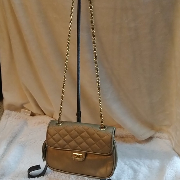 Laura Scott | Bags | Laura Scott Gold Vintage Bag | Poshmark